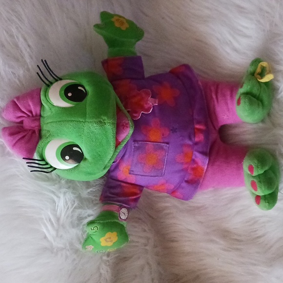 Leapfrog | Toys | Leap Frog Lovable Lily | Poshmark
